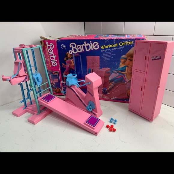 Mattel | Toys | Vintage 983 Barbie Workout Center With All Pieces Like ...
